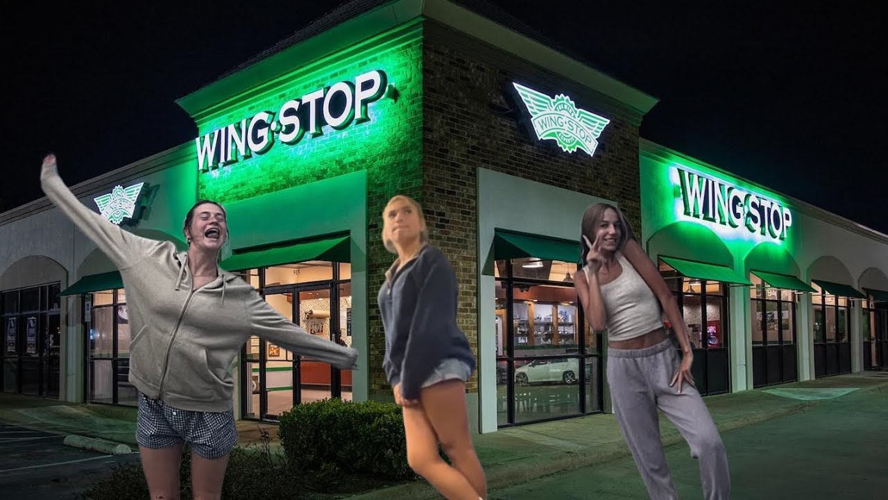 WE *TRY* WINGSTOP!! *vlog* - YouTube