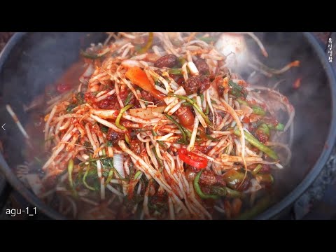 지금 딱 먹기 좋은 뜨겁고 매운 음식 아귀찜 / Agwi Jjim / Spicy Angler Fish with Soybean ...