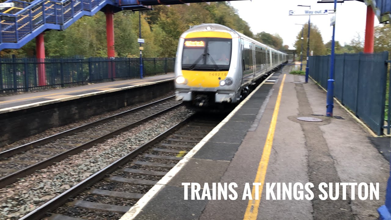 Trains at Kings Sutton 02/11/19 - YouTube