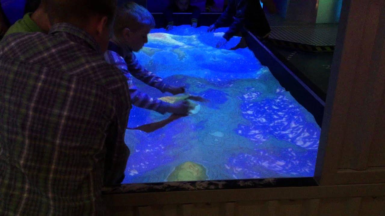 Interactive Sand-y experience @ History Museum - YouTube