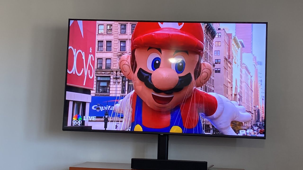 Mario at 99th annual Macy’s Thanksgiving Day Parade - YouTube