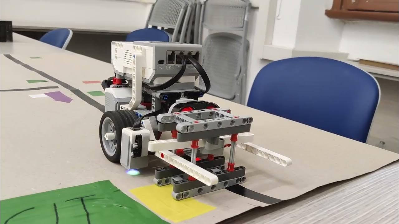 Lego Mindstorms EV3 - Forklift Line Tracking and Moving Loads - YouTube