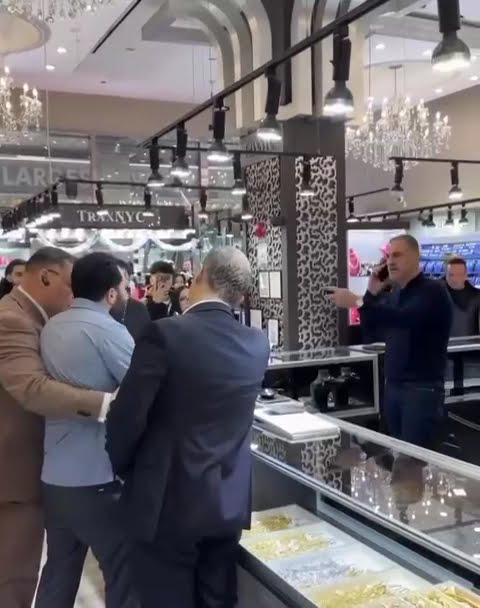 TraxNYC Exposes Alleged Jewelry Scam Using His Name | AKAY Jewelers ...