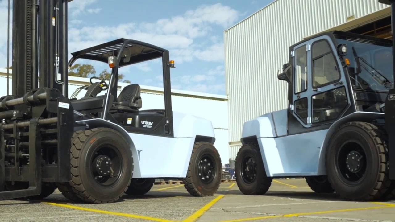 UTILEV 8-10 tonne Forklift Trucks - YouTube