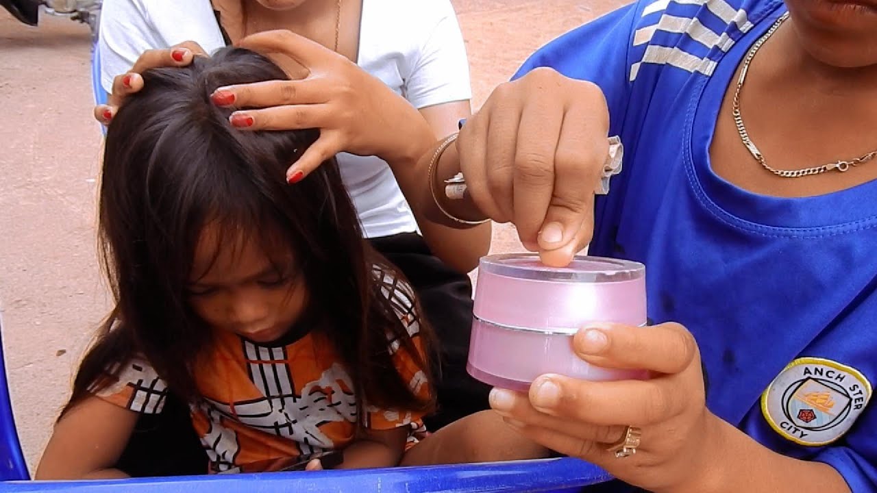 very big nits picking removed in currly hairs with comb and hand - YouTube