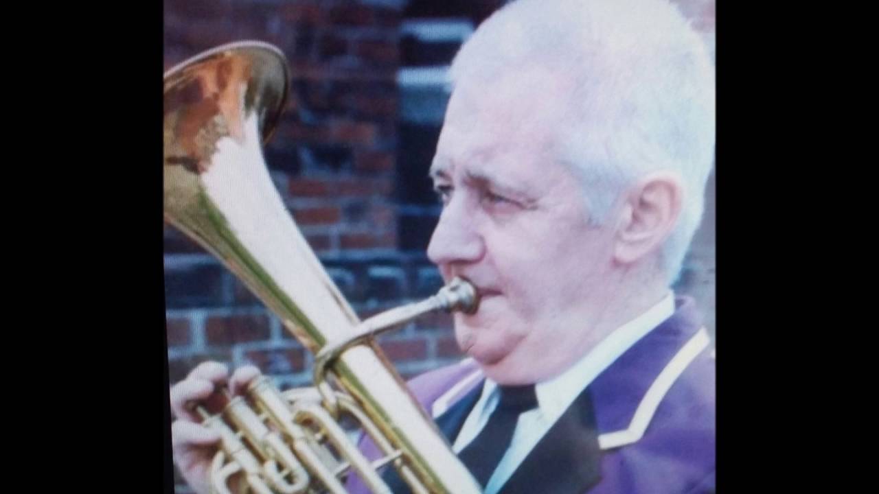 Ray Steadman-Allen: "I-Tiddley I Tie" - YouTube