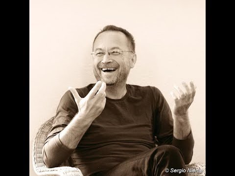 Karl Renz à Paris - YouTube