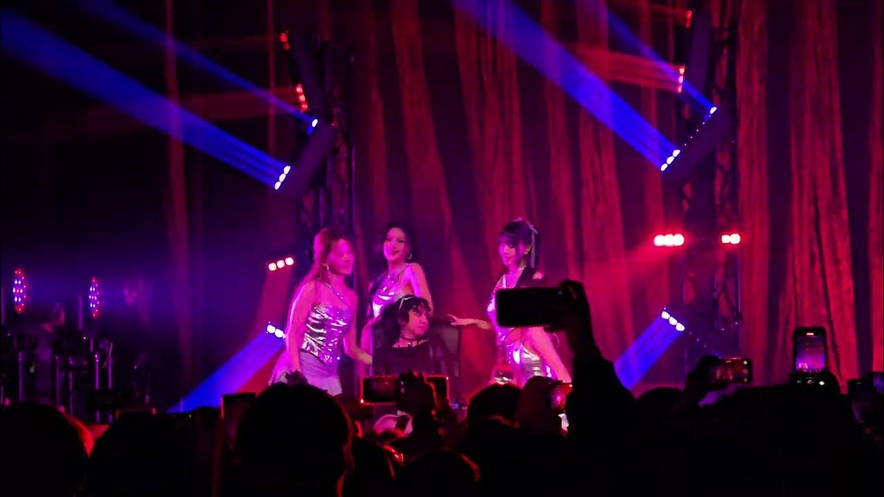 KISS OF LIFE (키스 오브 라이프) - Nobody Knows (Kissy Chair) | KISS ROAD in ...