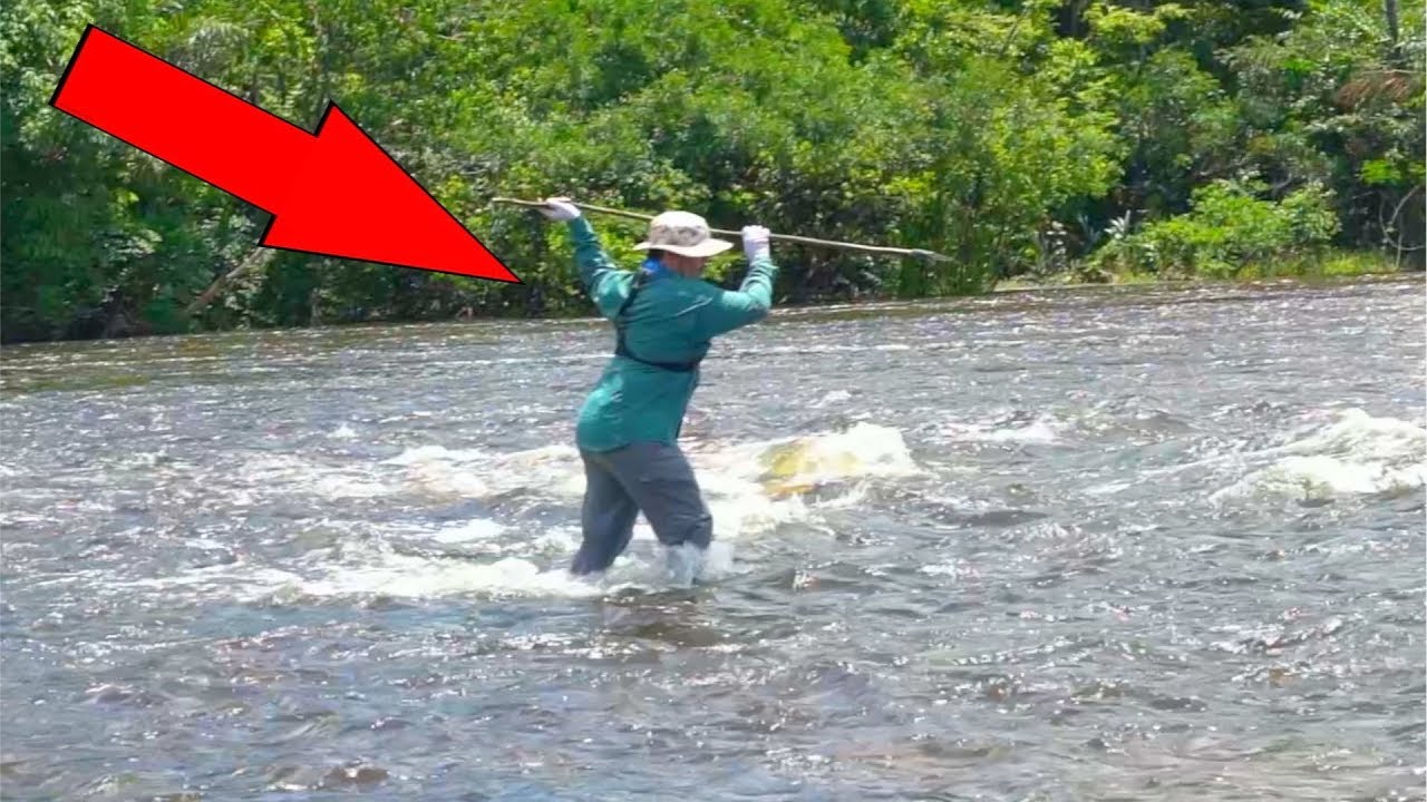 Homemade SPEAR Fishing PIRANHAS in the AMAZON!!! (Bad Idea) - YouTube