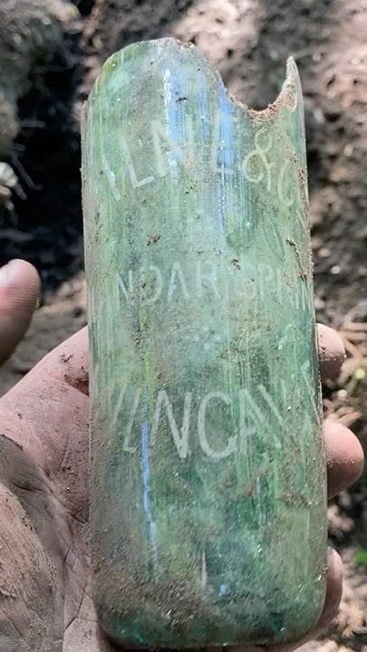 Another new bottle Milne & coy allander springs milngavie found Mudlarking & bottle digging ...
