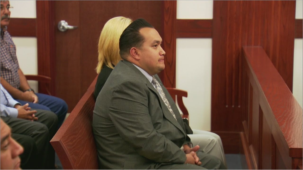 Key witness wants to plead the 5th - YouTube