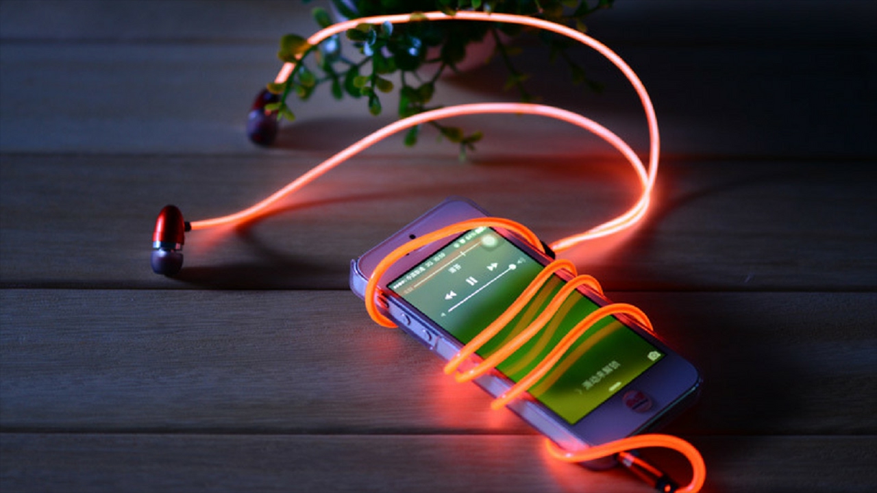 5 Latest Amazing Gadgets To Make Your Life More Interesting - YouTube