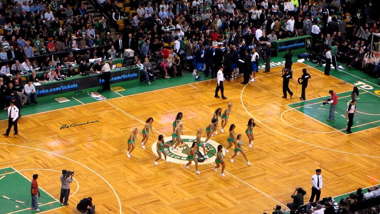 NBA Boston Celtics Cheering Squad Girls Hot Dance - YouTube