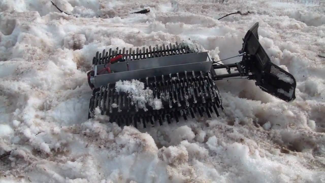 First run of the model Snow cat - YouTube