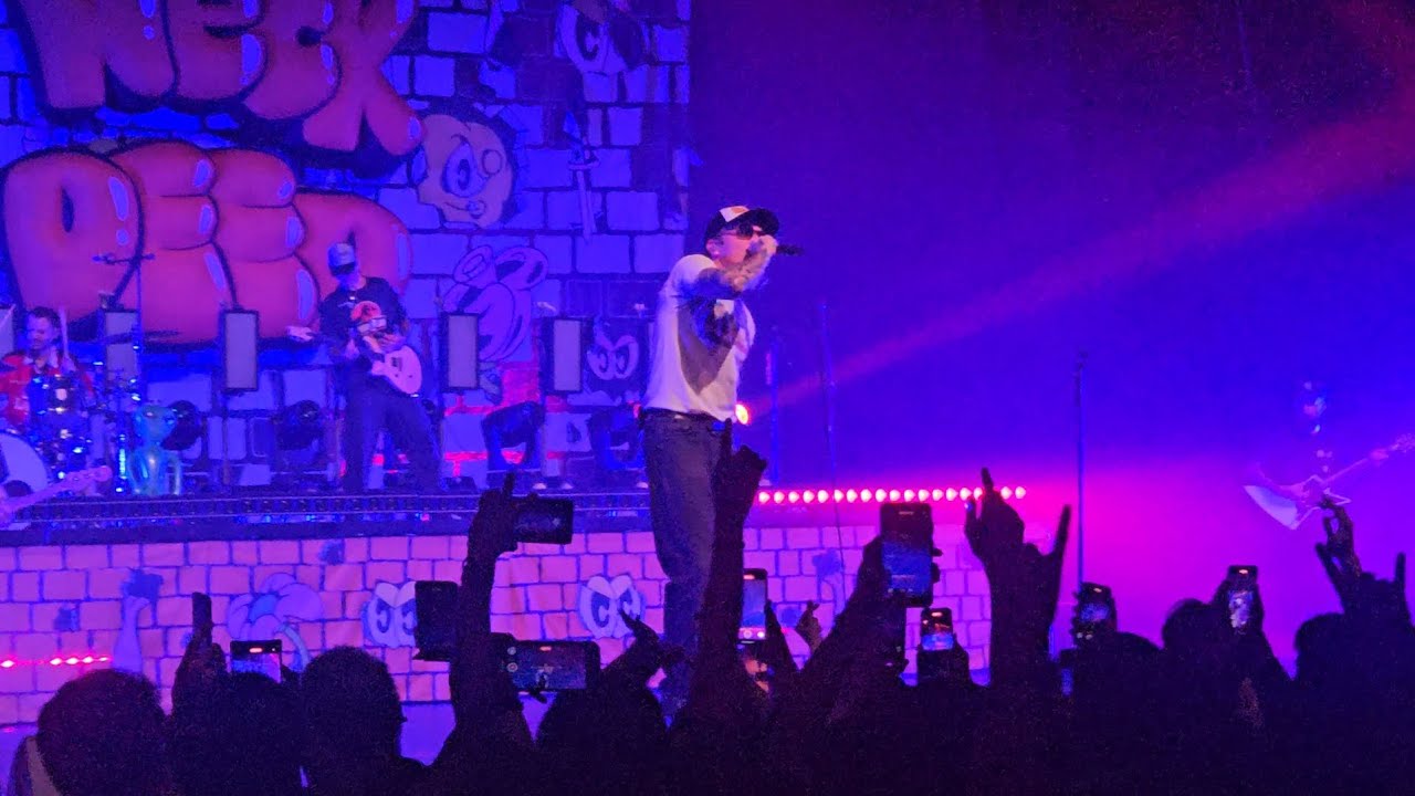 Neck Deep - Kali Ma | Live in Manila 2025 - YouTube