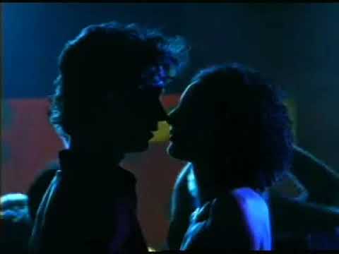 ÇILGIN PARTİ - GROOVE (2000)