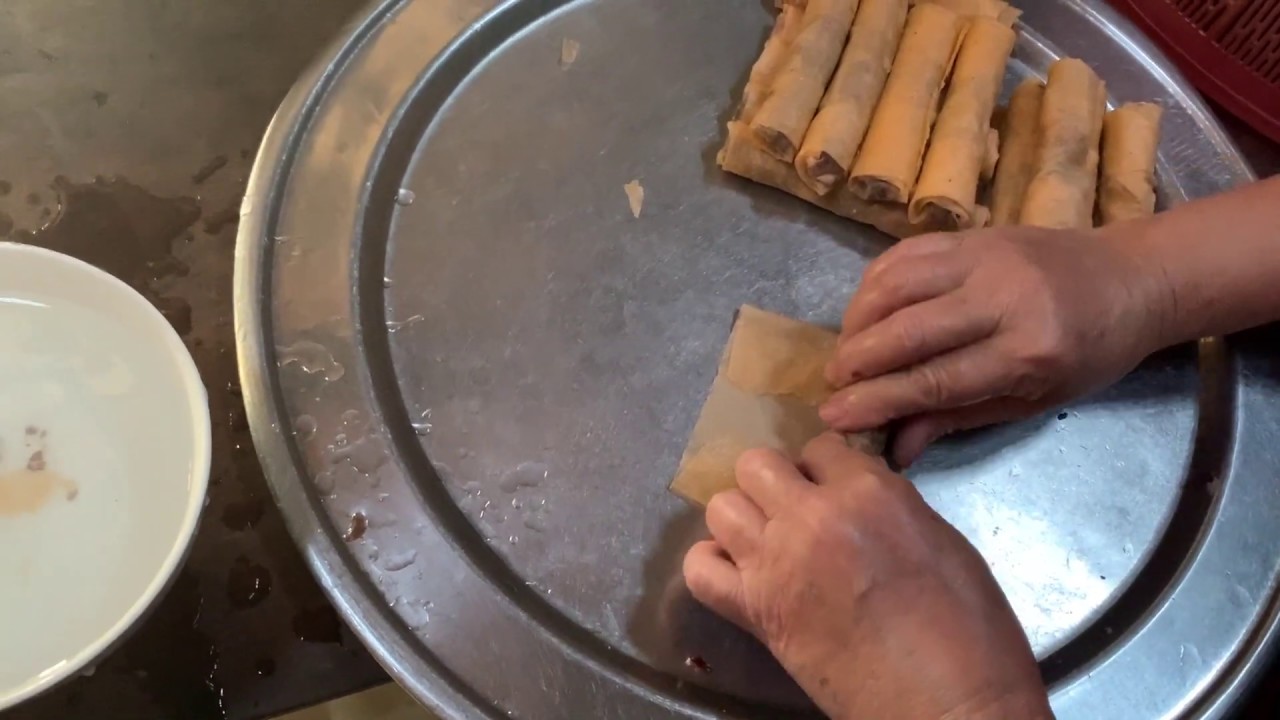 Vlog 167: Hướng dẫn cuốn nem ram QB - YouTube