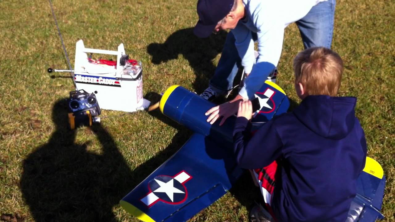 First flight. Fail. - YouTube