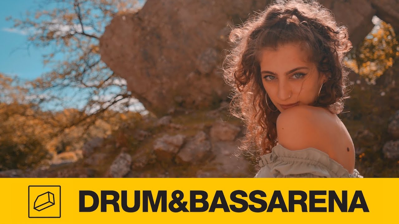 L-Side & Salo - Daydreaming ft. MC Moose (Official Video) - YouTube