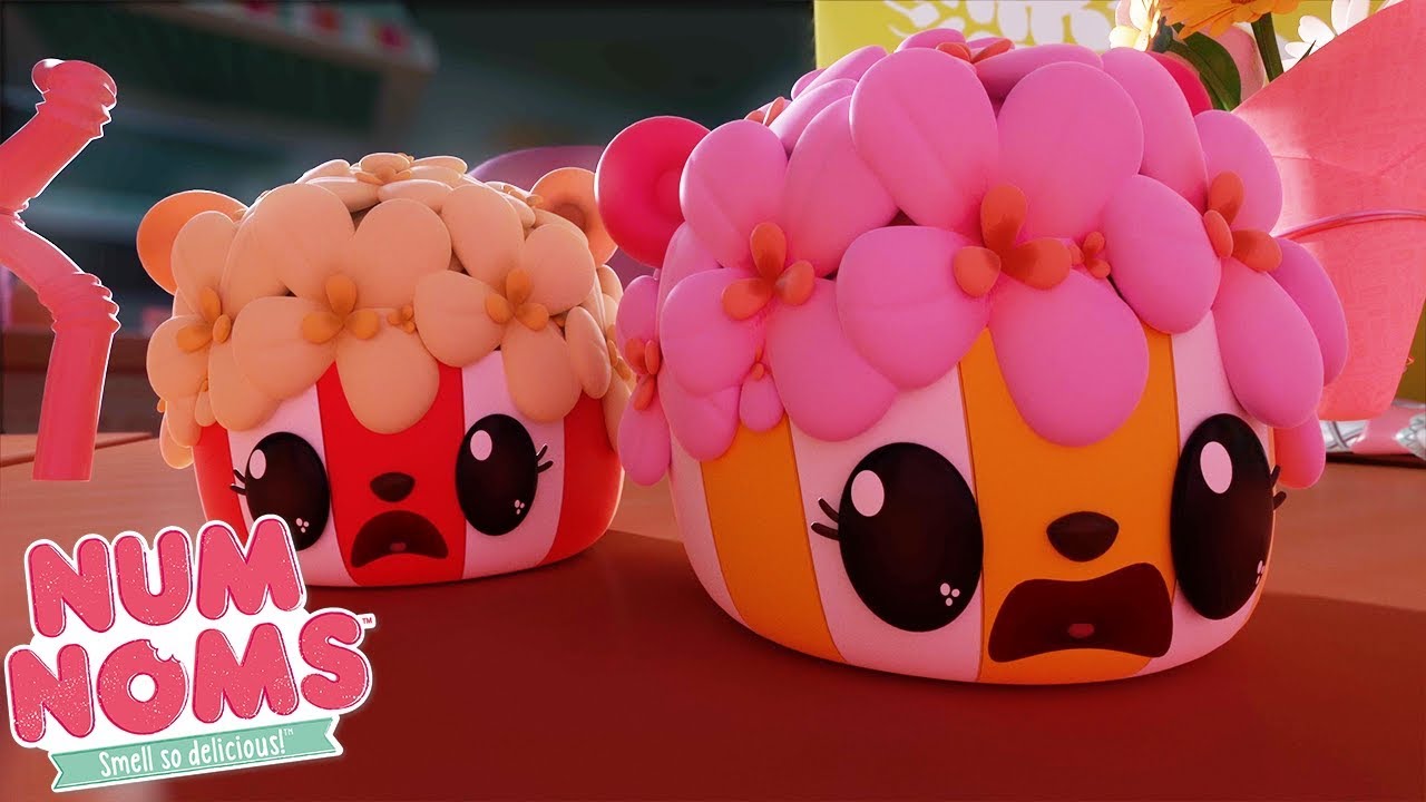 Num Noms | Shadowy Puppet Show | Num Noms Snackables Compilation ...