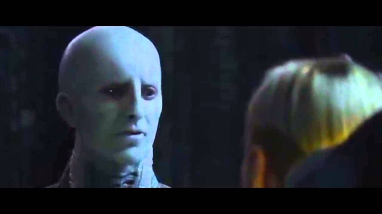 Prometheus head rip - YouTube