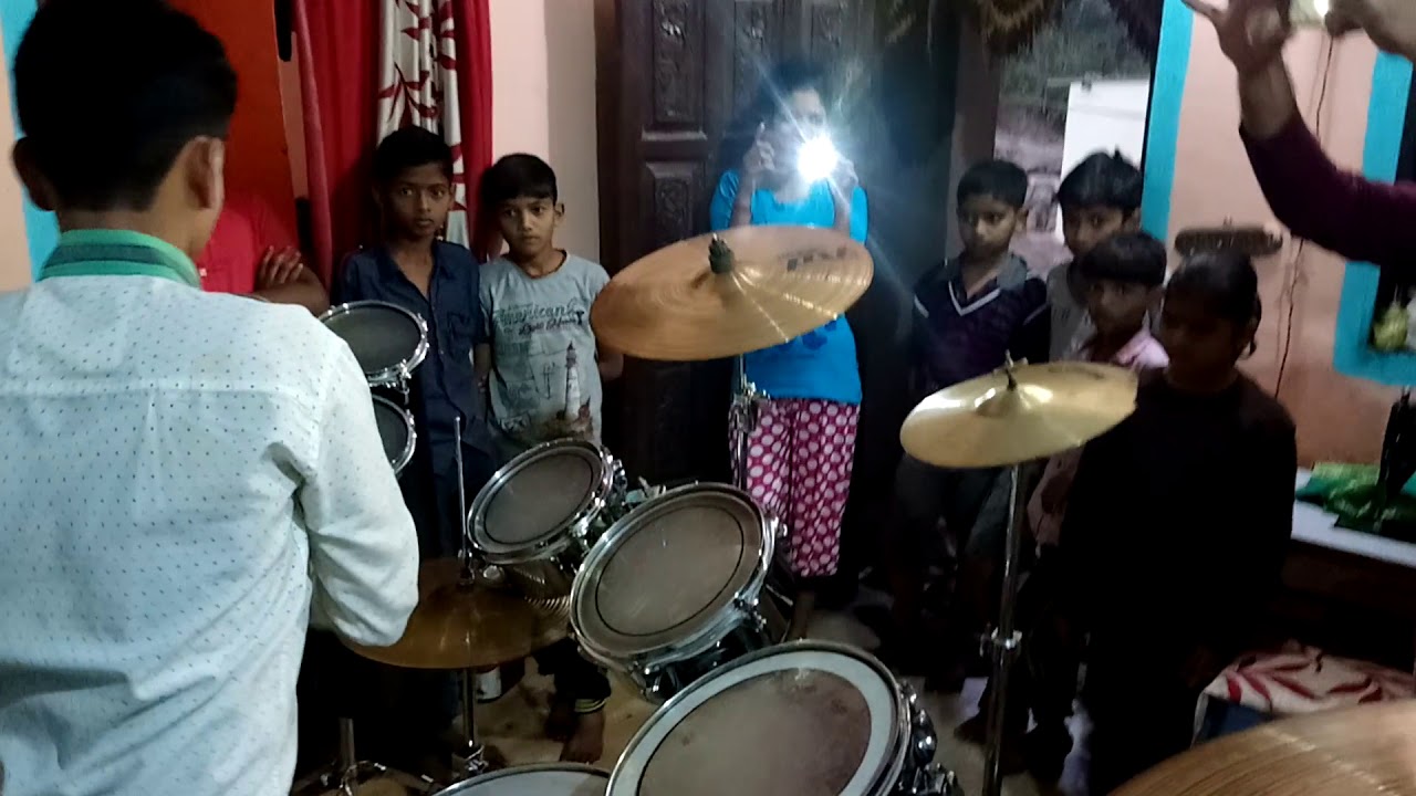 Drummer sachin pansare, murbad - YouTube