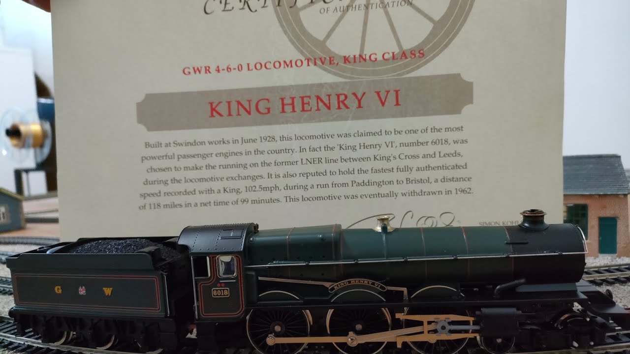 Hornby Locomotive Full Set R650 King Henry VI Limited Edition - YouTube