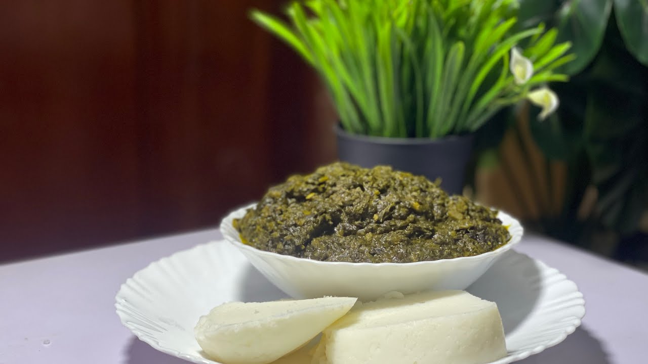 Cooking EP5 Uko wateka isombe iryoshye ( how to prepare delicious sombe ...