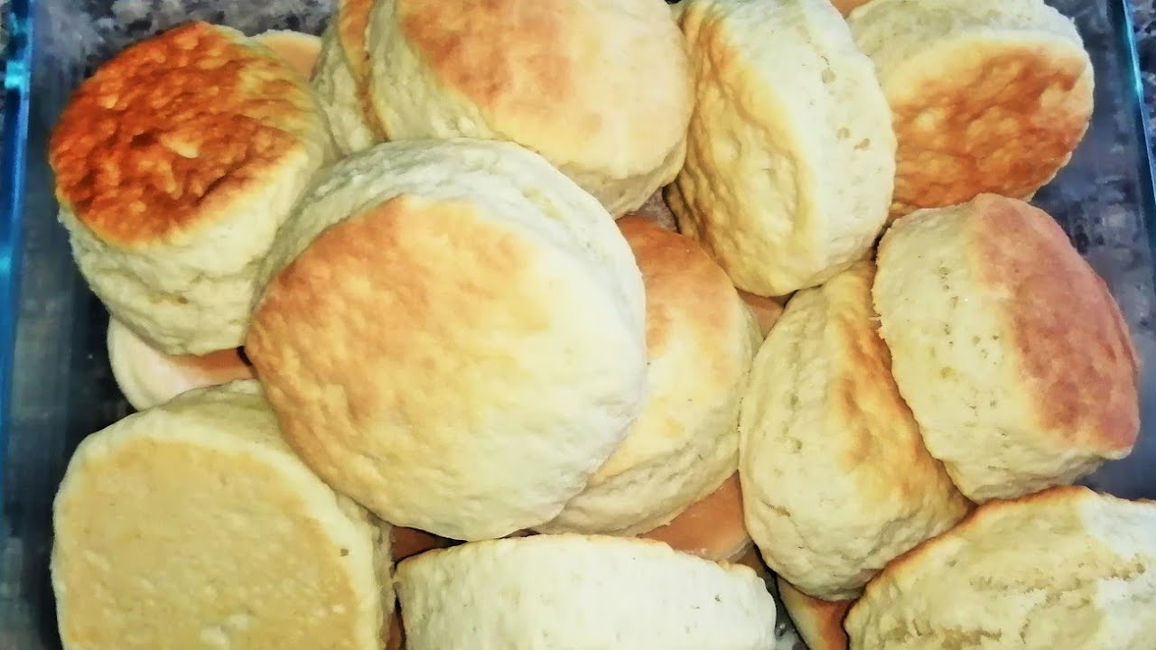 How to bake Scones....Amasi scones...No eggs scones 😋Delicious - YouTube
