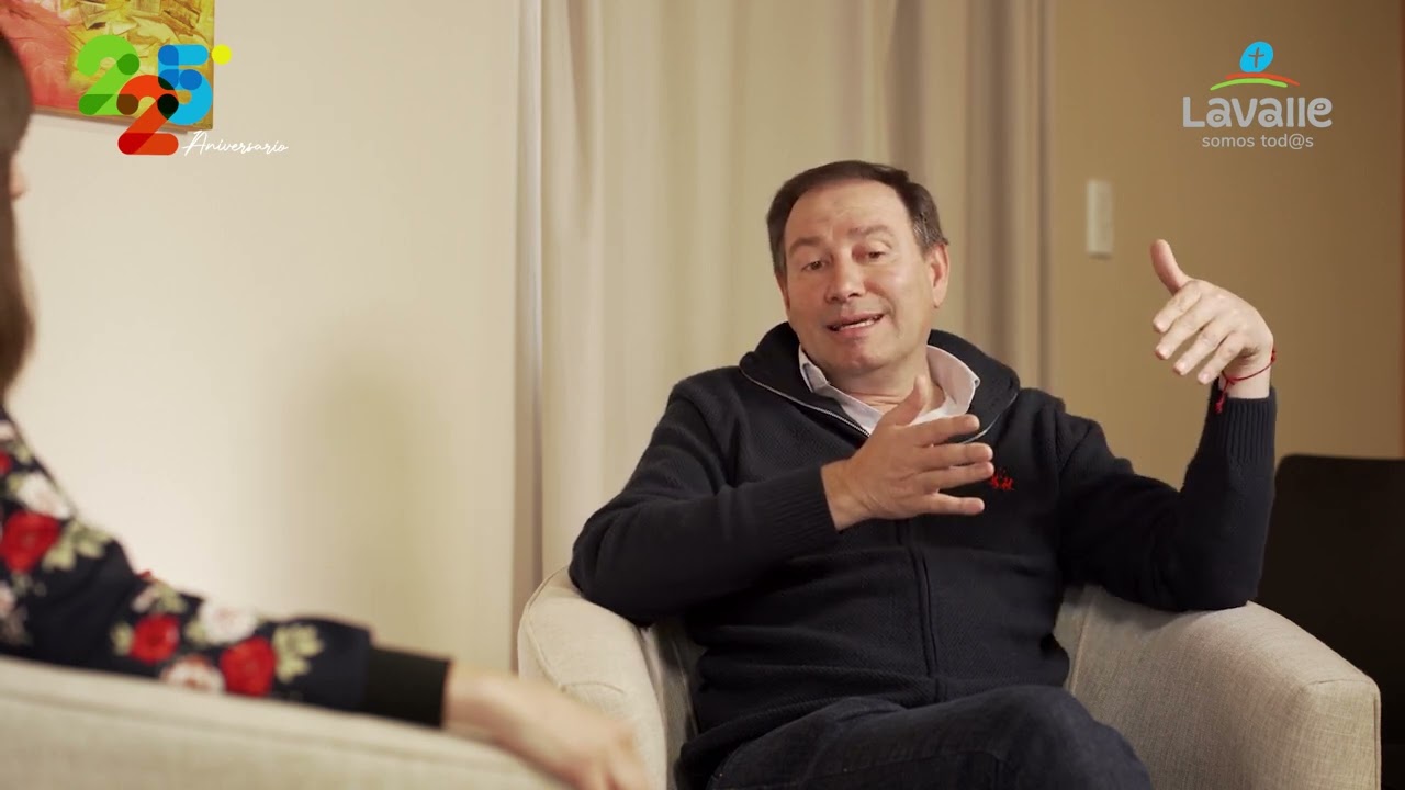 Roberto Righi - Entrevista por el 225° Aniversario de Lavalle - YouTube