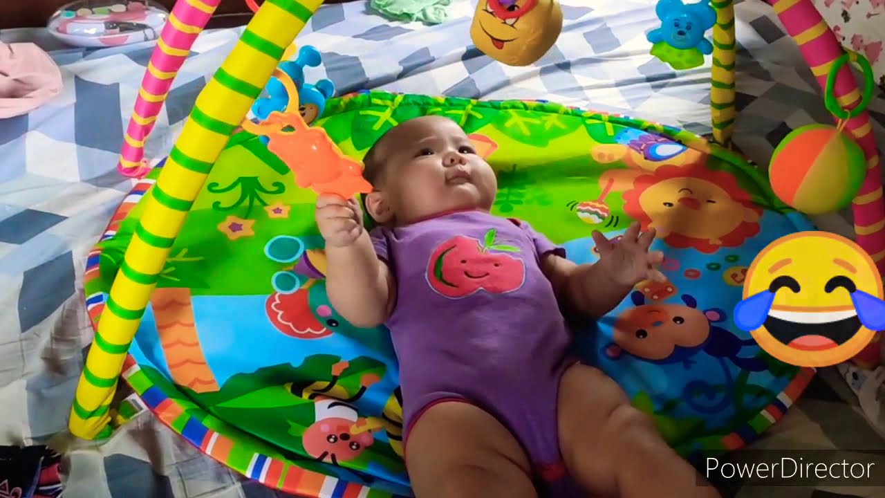 Baby playing | Xasha - YouTube