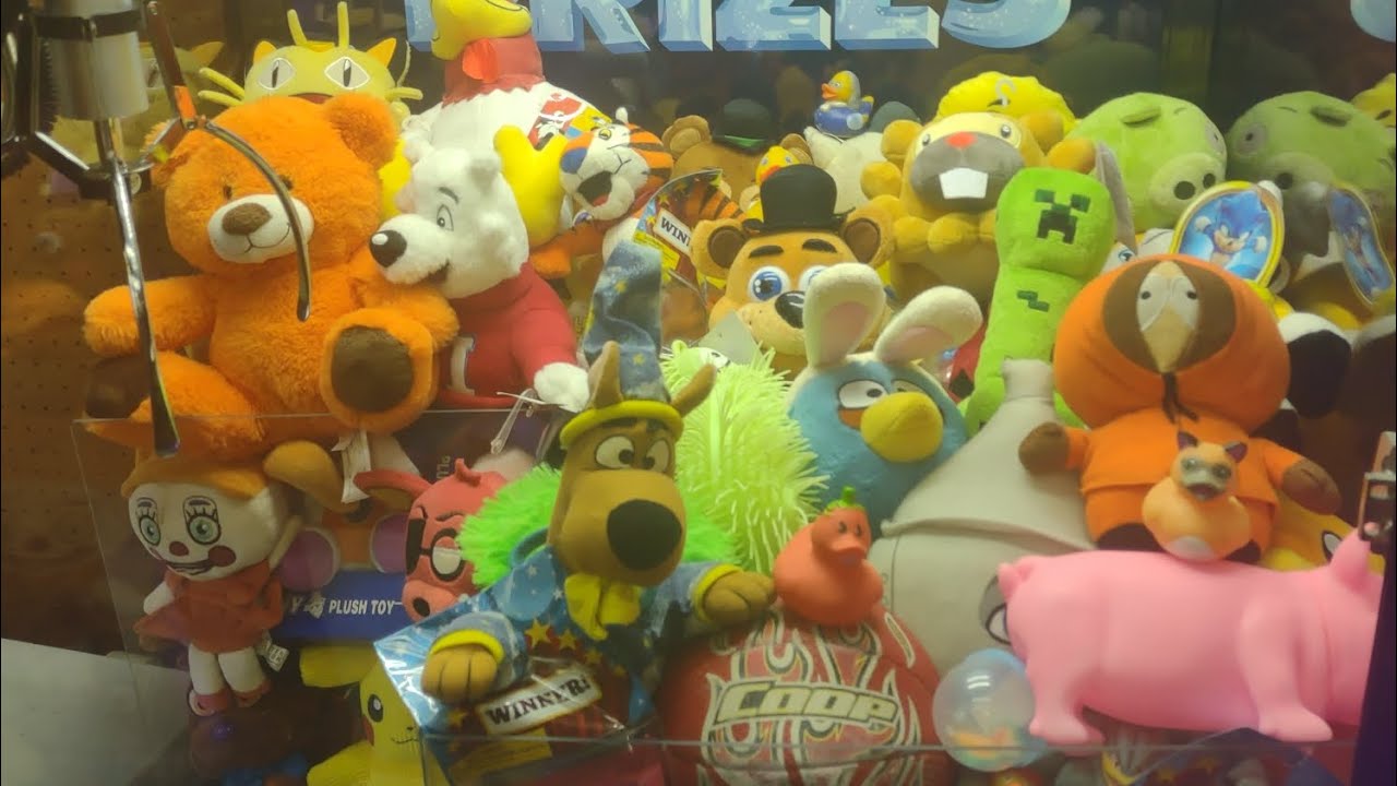 $25 on my claw machine while rigged challenge - YouTube