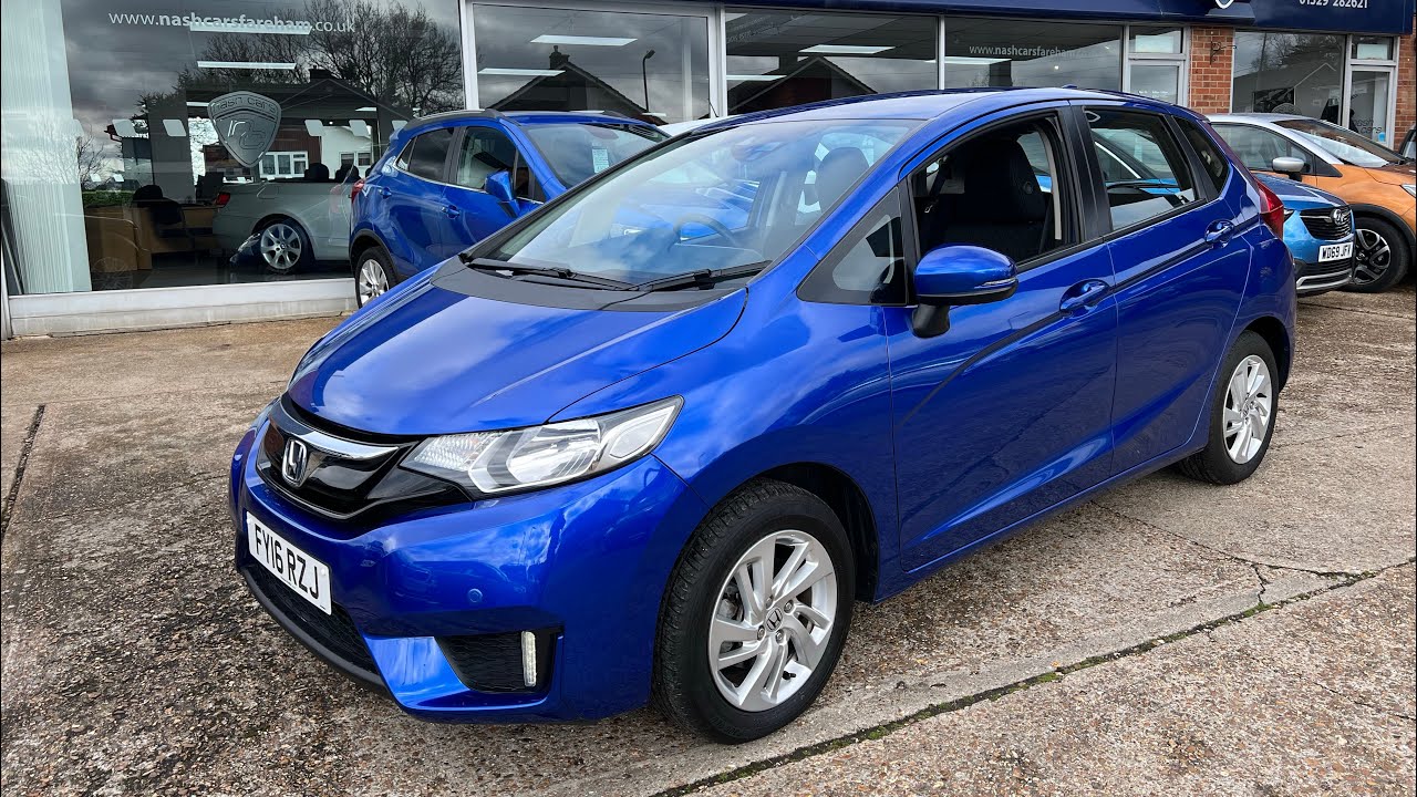 Honda Jazz 1.3 I-VTEC SE NAVI - YouTube