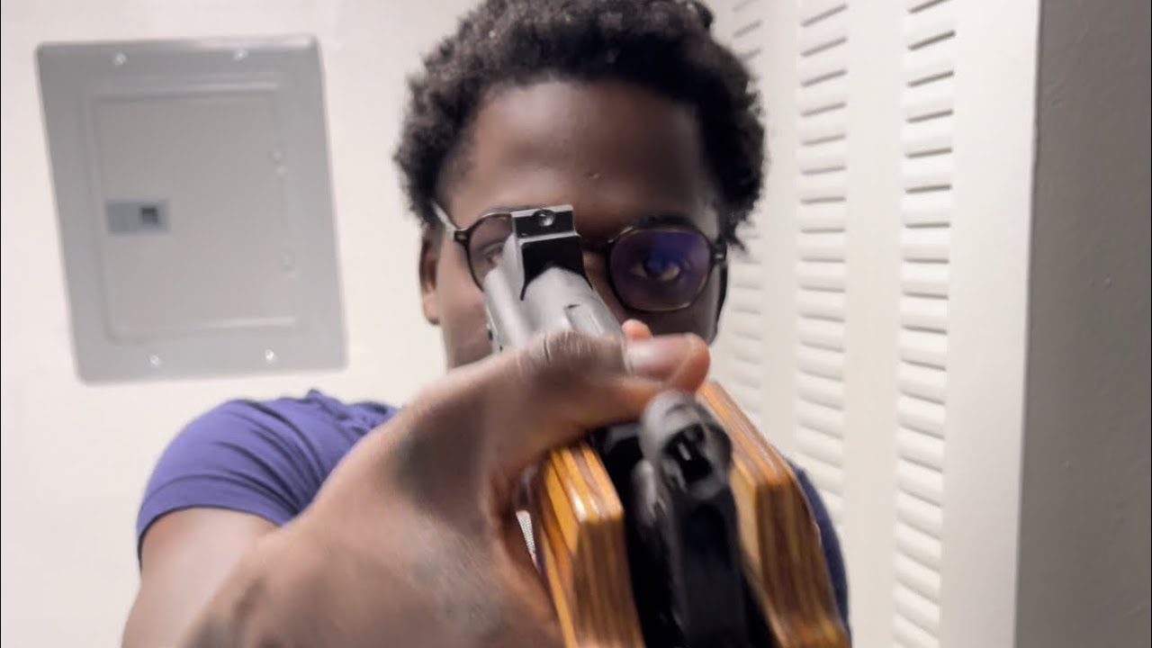 When Hood Dudes Get A Draco 🤣💥🔫 #shorts - YouTube