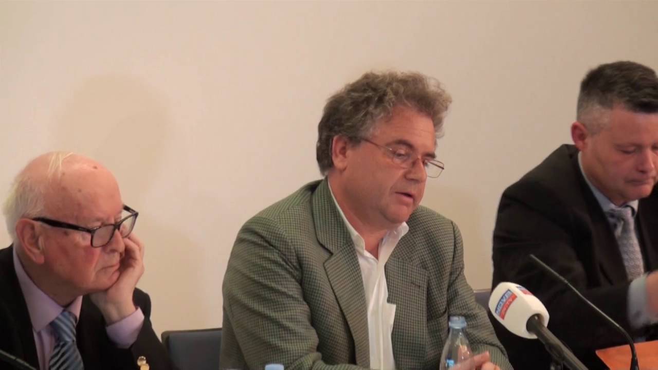 Pogovorni večer: Ivan Cankar - YouTube