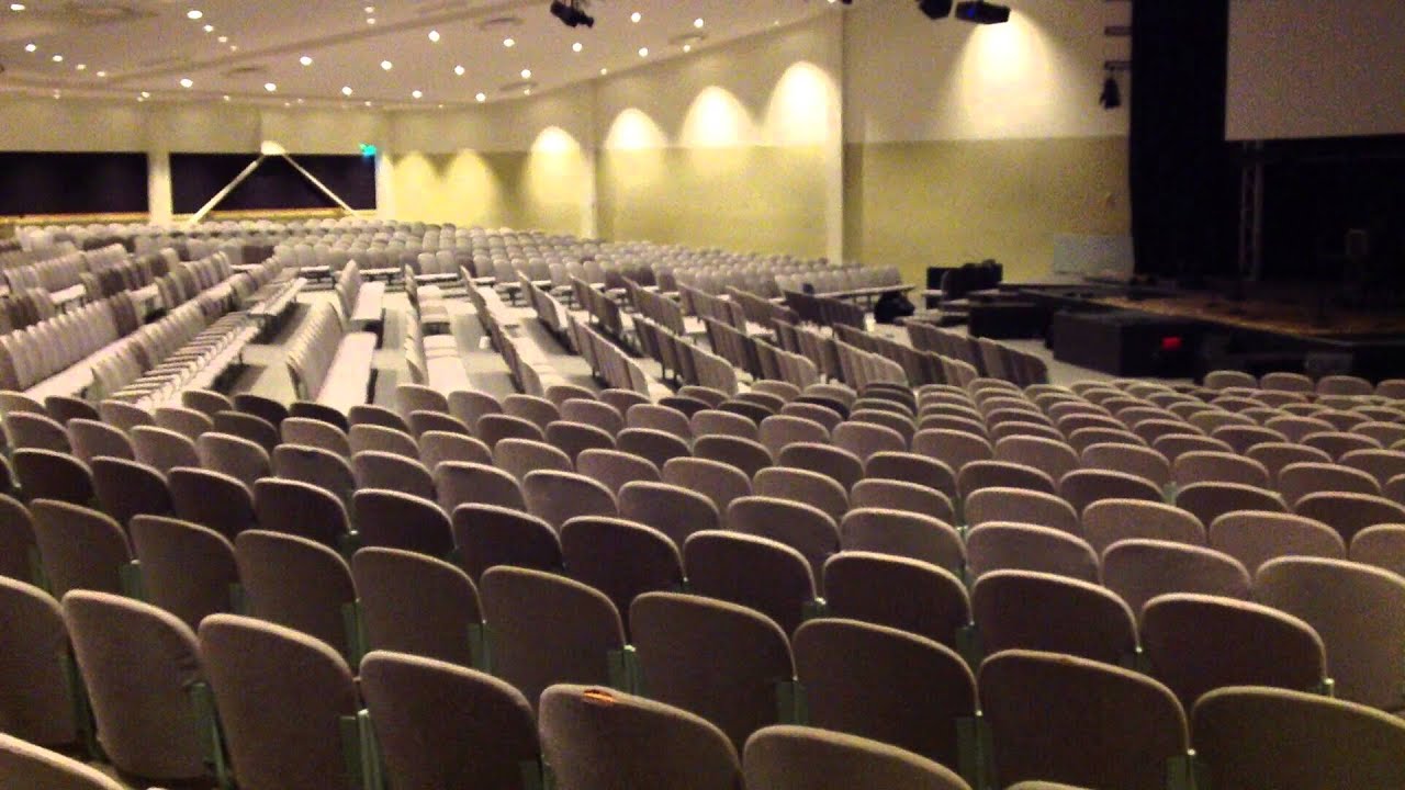 Dimming LED E27 globes on a conventional dimmer rack - YouTube