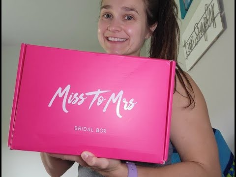 Miss to Mrs Box #9 Unboxing! - YouTube