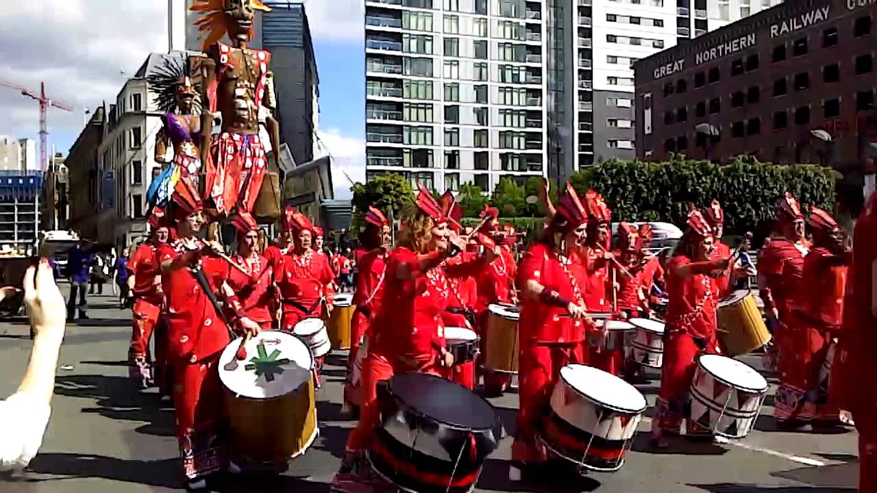Manchester Day Parade 2013 - YouTube