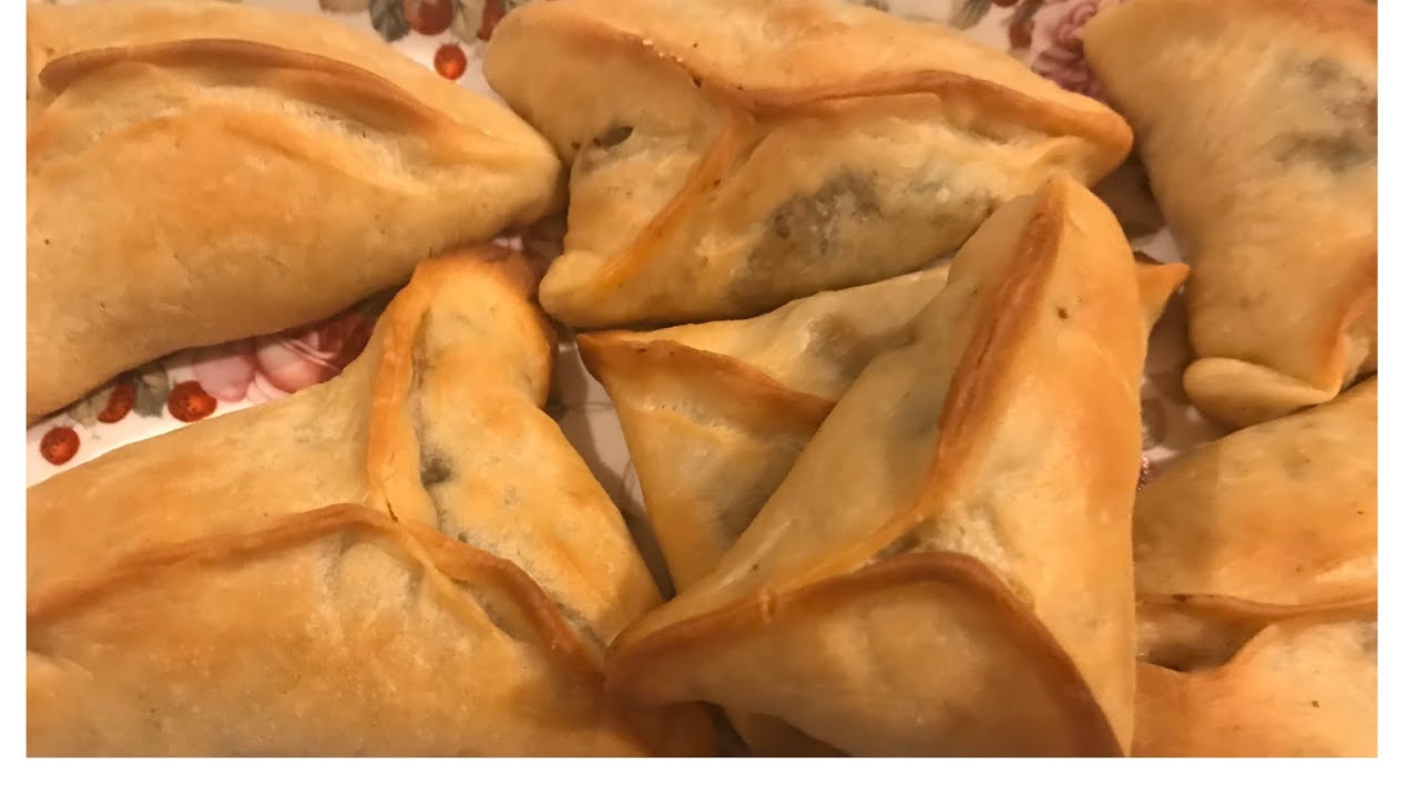 The BEST Authentic Lebanese Spinach Pies (Fatayer Sbenegh) - YouTube