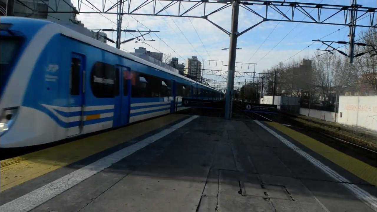 un csr zhuzhou en la estacion de lanus - YouTube