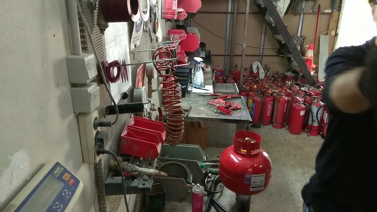 Inspection fire extinguisher dry powder - YouTube