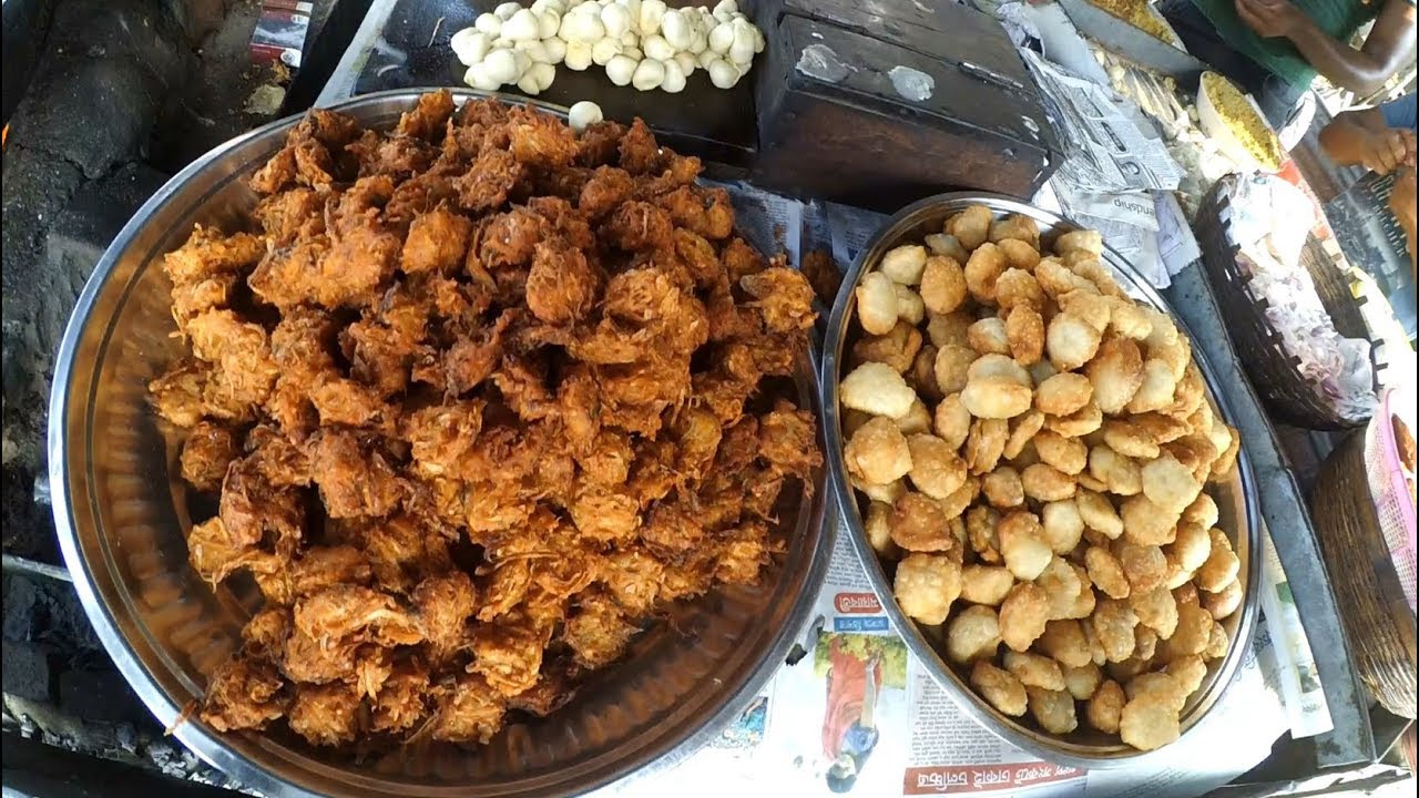Amazing Street Food In Bangladesh !!! Piyaju, Singara, Samocha | How To ...