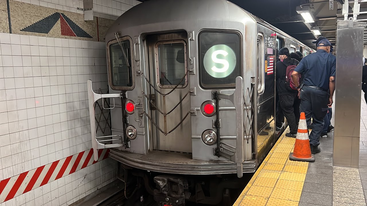 R62A Shuttle Train Roundtrip [Grand Central-42nd Street to Times Square ...