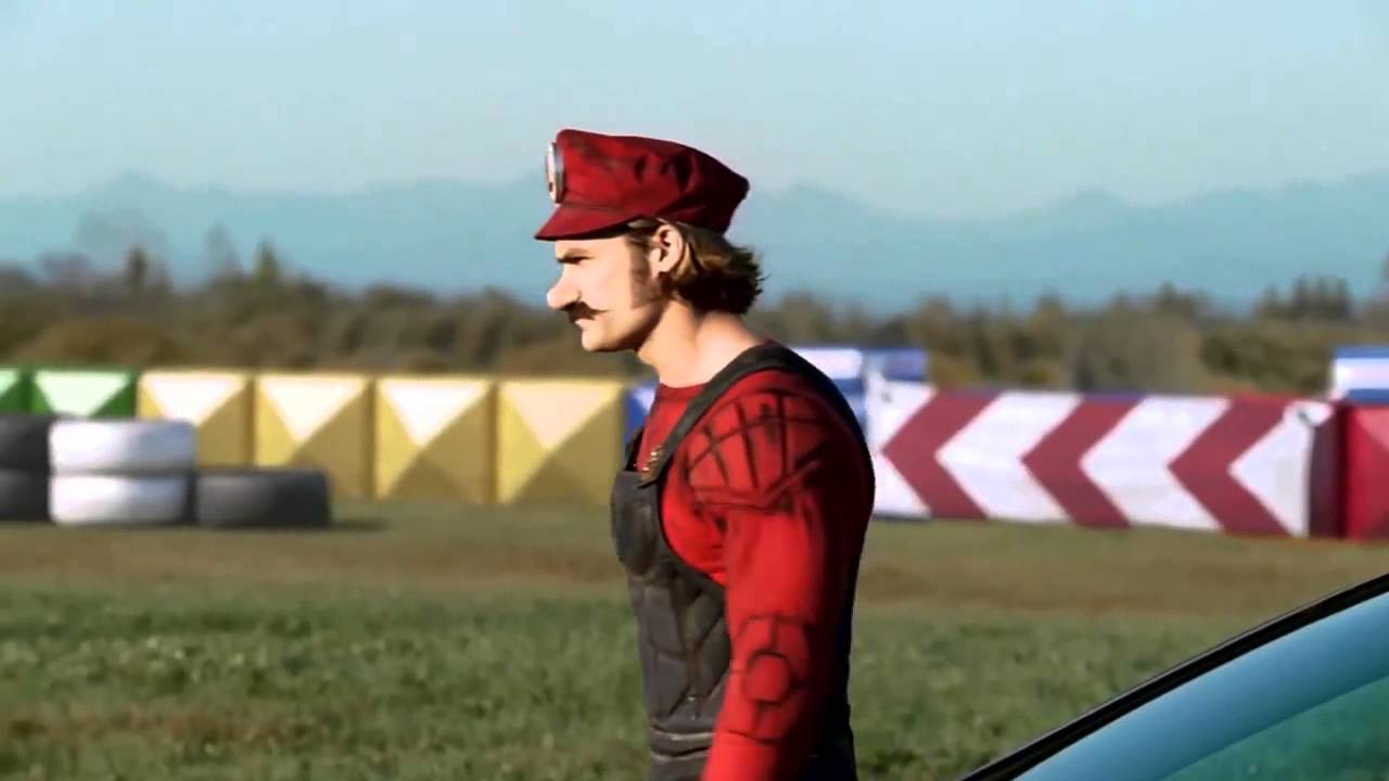 Mercedes-Benz comercials (Mario Kart 8) [Japan] - YouTube