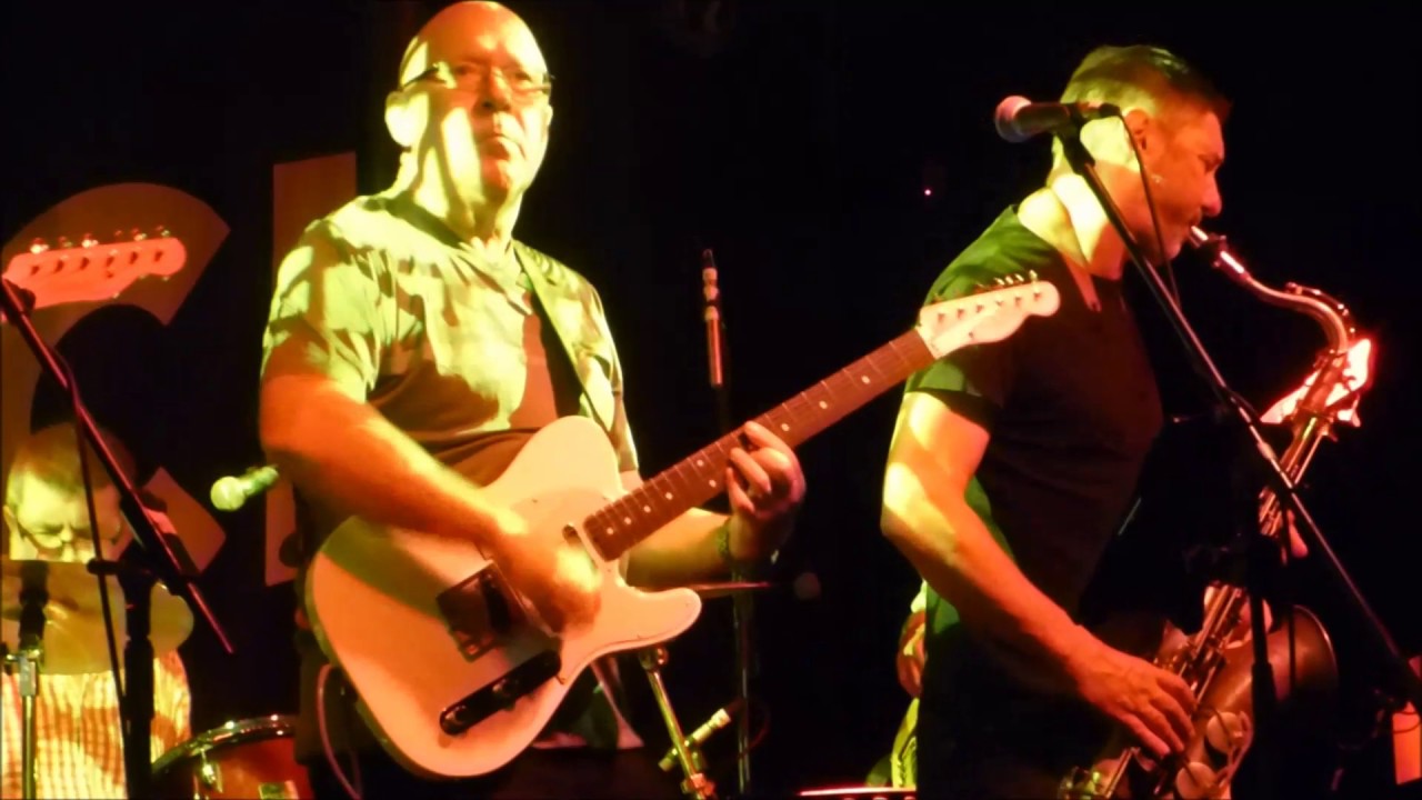 The Mutter Slater Band - Abso-bloody-lutely - YouTube