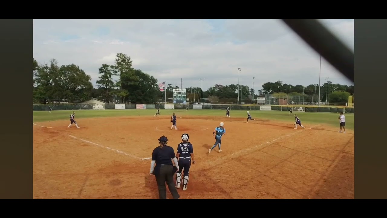 Malaina Boyst (2027) Line Drive Single to CF vs Texas Blaze NTX Gold ...