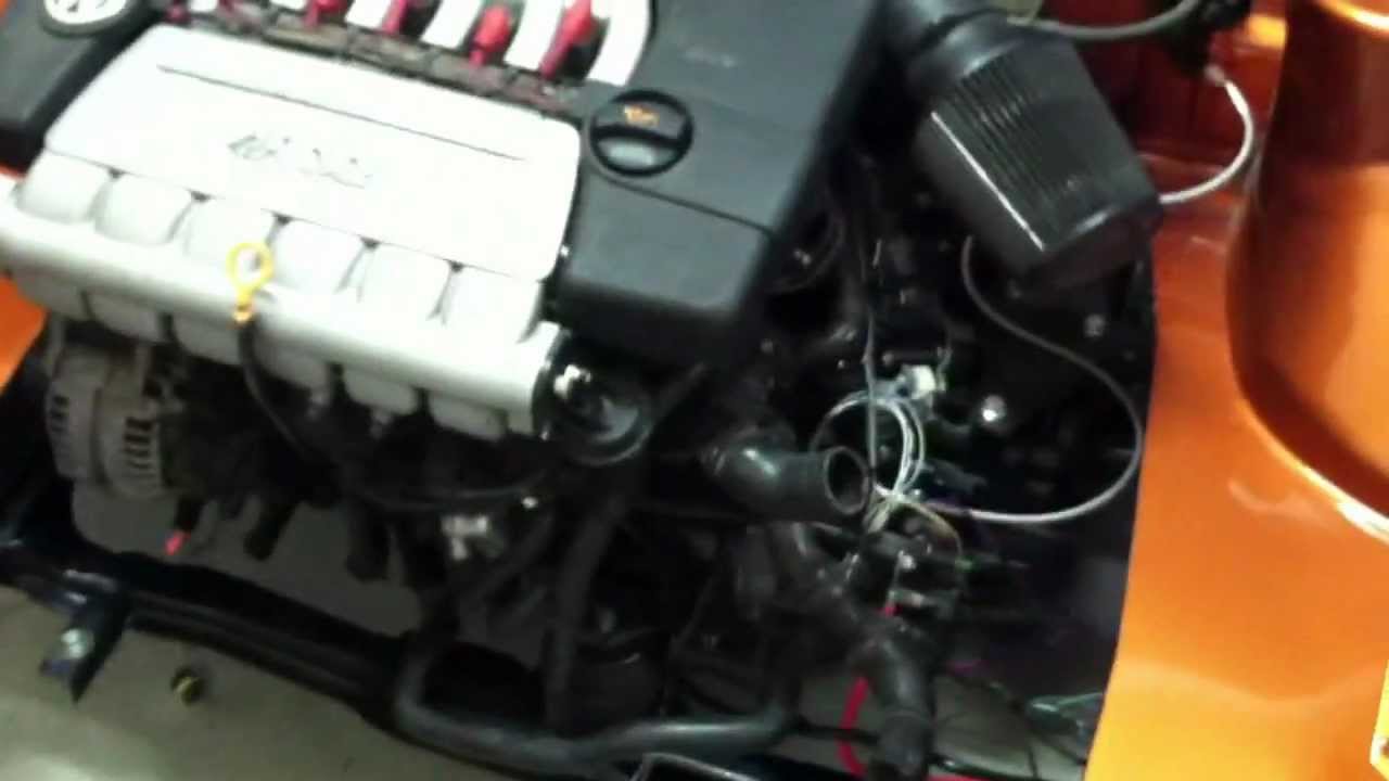R32 engine swap startup in jetta coupe. - YouTube