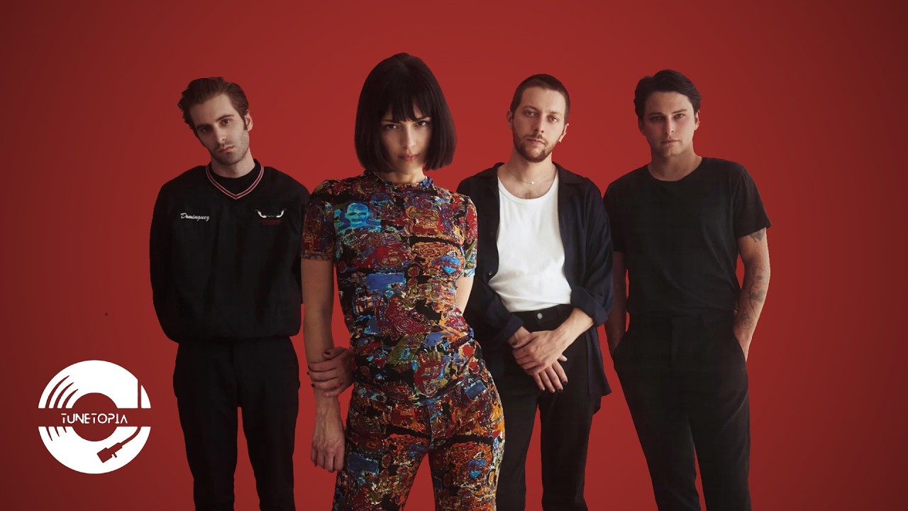 The Marías - No One Noticed (Lyric Video) - YouTube