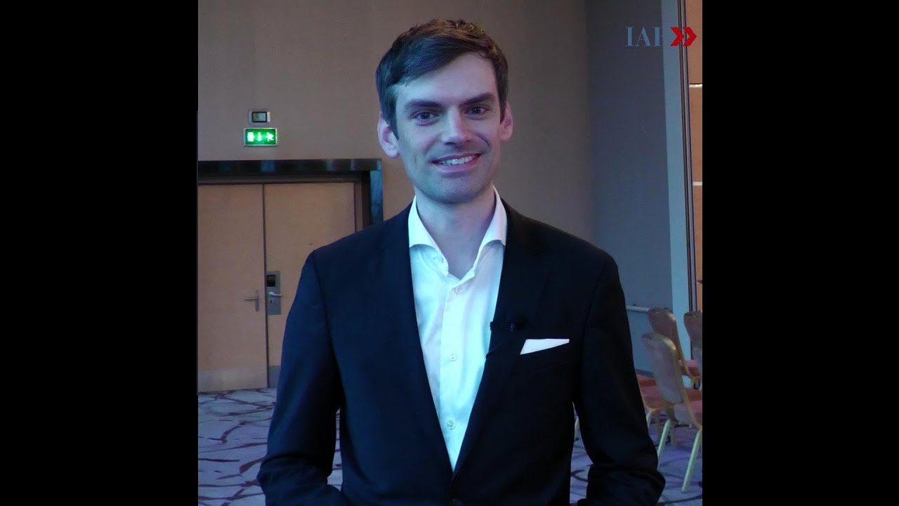 Reto Stalder, Finanzblogger bei Finanzdepot, im Interview - YouTube