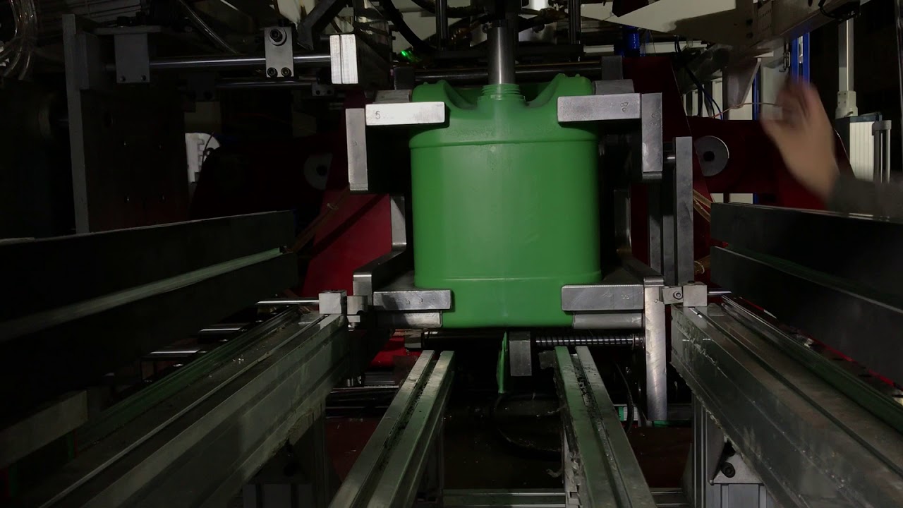 30L double station, Three layer defleshing video blow molding machine ...